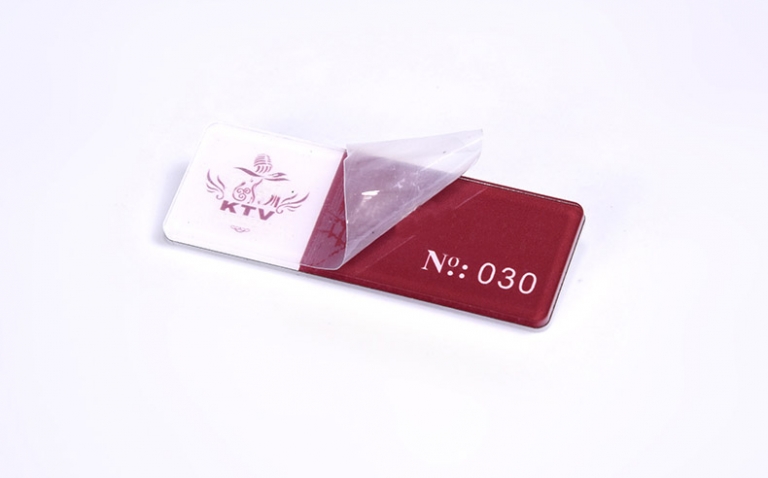 Personalised Full Color Acrylic Rectangle Name Badges flat | Name ...
